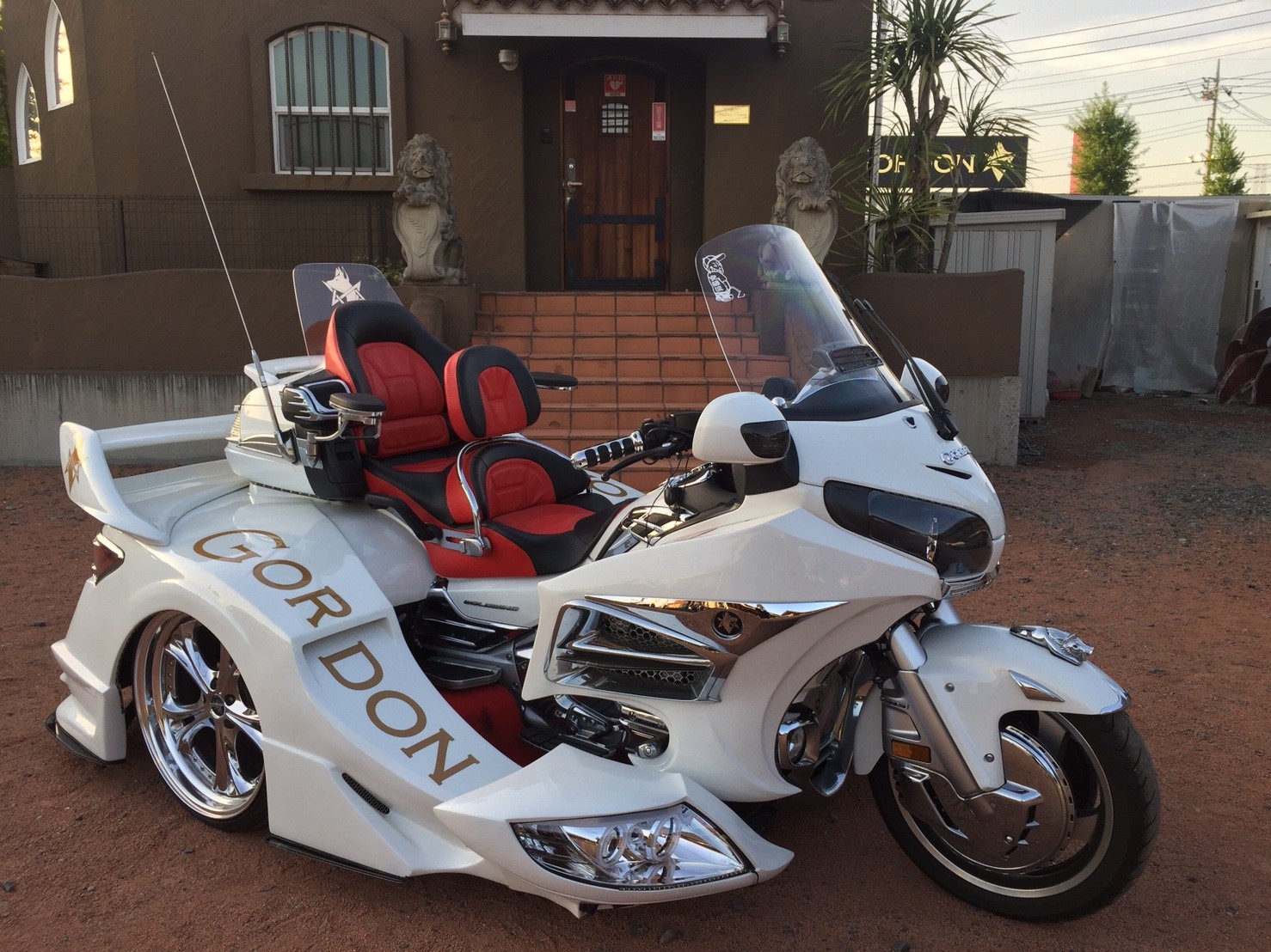 GL 1800 Type III - GORDON TRIKES